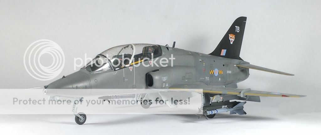 Revell 1/32 BAE Hawk T.1A - Ready for Inspection - Large Scale Planes